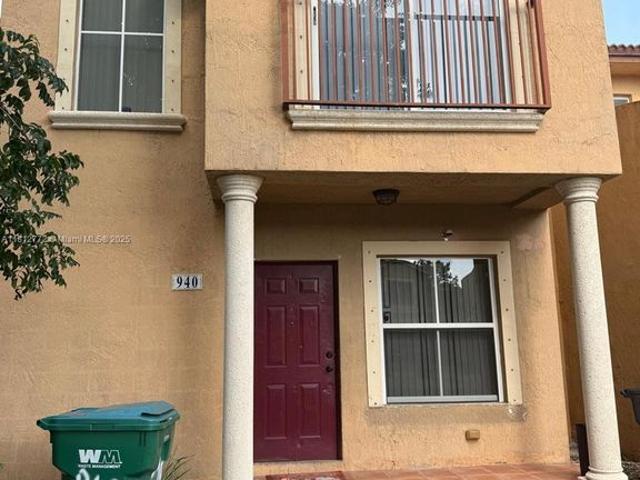 Luxury Townhouse for rent in Florida City, United States