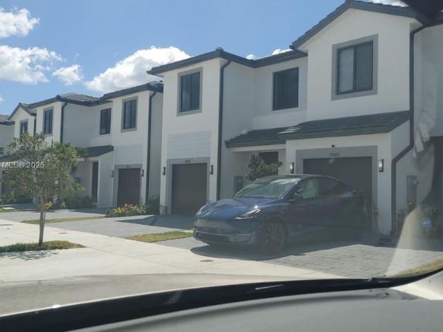 Luxury Townhouse for rent in Florida City, United States