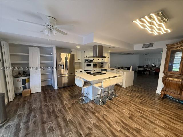Luxury Townhouse for rent in Hallandale, United States