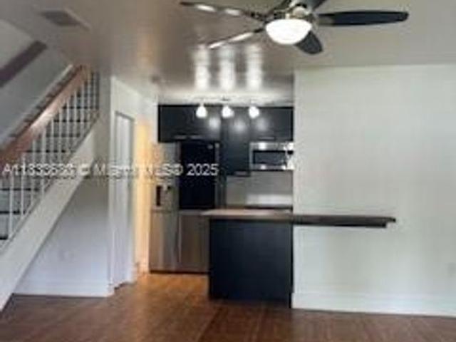 Luxury Townhouse for rent in Hialeah, Florida