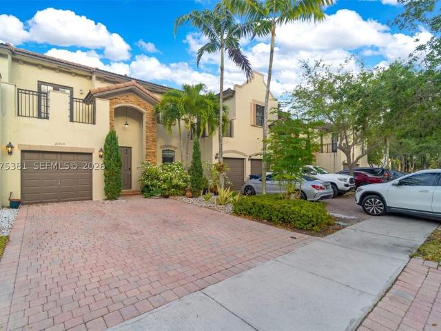 Luxury Townhouse for rent in Homestead, United States