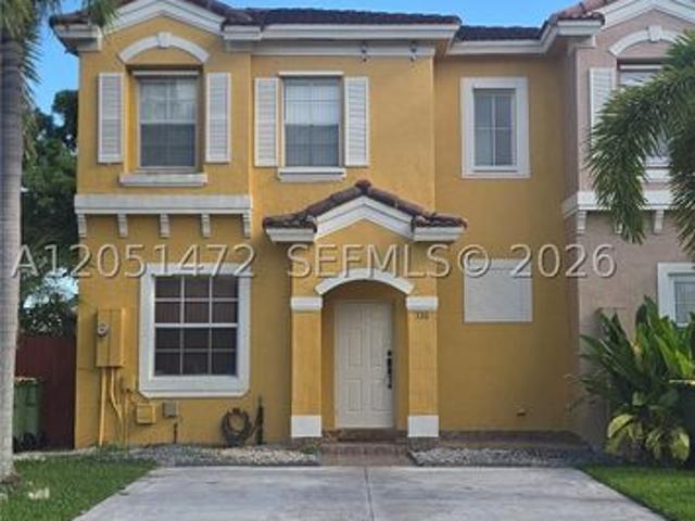 Luxury Townhouse for rent in Homestead, United States