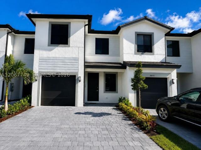 Luxury Townhouse for rent in Homestead, United States