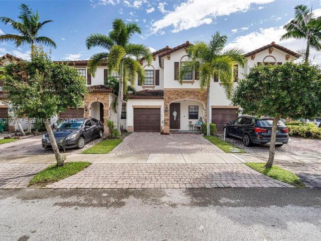 Luxury Townhouse for rent in Homestead, United States