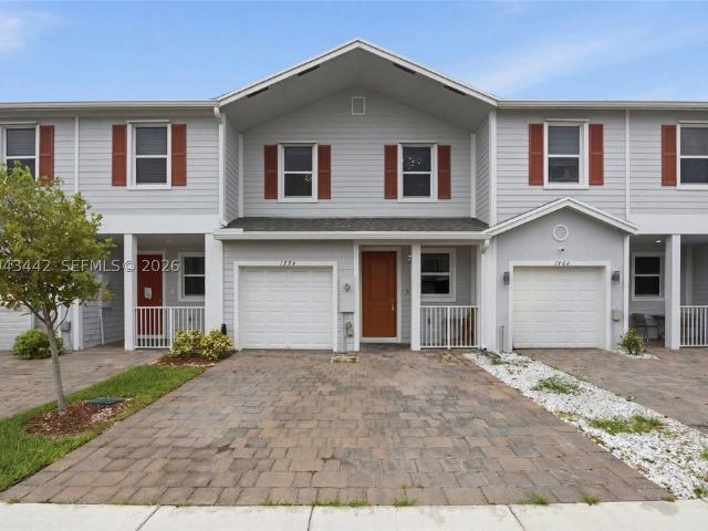 Luxury Townhouse for rent in Homestead, United States