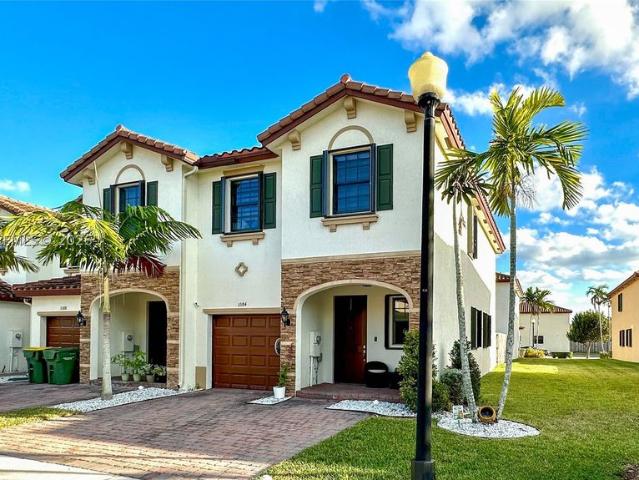 Luxury Townhouse for rent in Homestead, United States