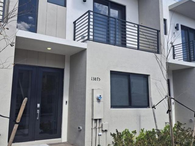 Luxury Townhouse for rent in Homestead, Florida
