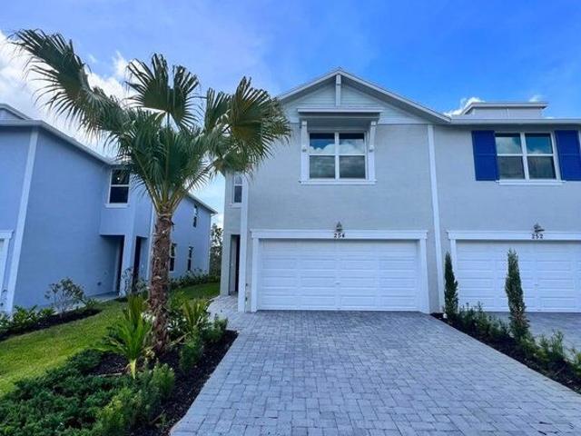 Luxury Townhouse for rent in Jensen Beach, Florida