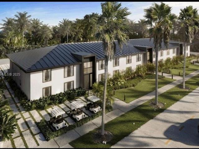 Luxury Townhouse for rent in Key Biscayne, Florida
