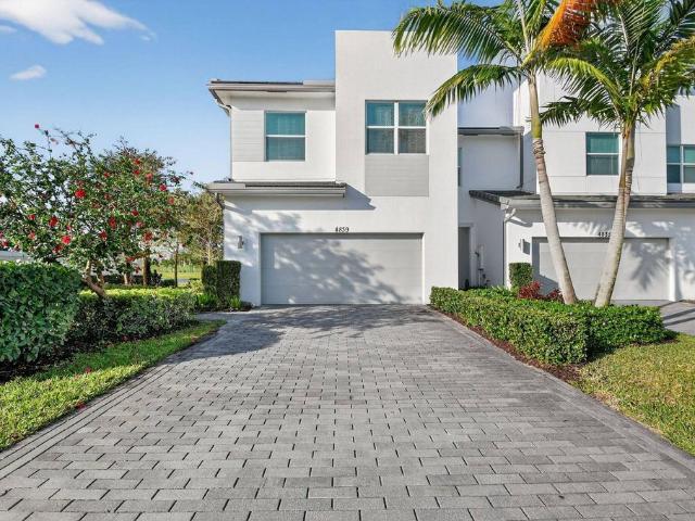 Luxury Townhouse for rent in Lake Worth, Florida