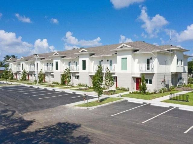 Luxury Townhouse for rent in Lake Worth, Florida
