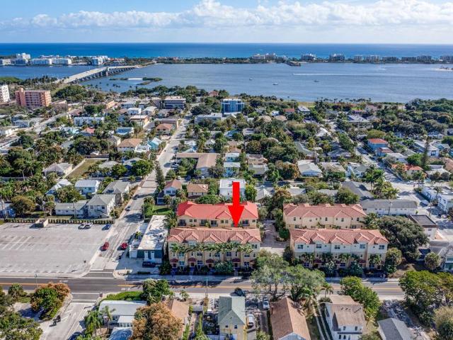 Luxury Townhouse for rent in Lake Worth, Florida
