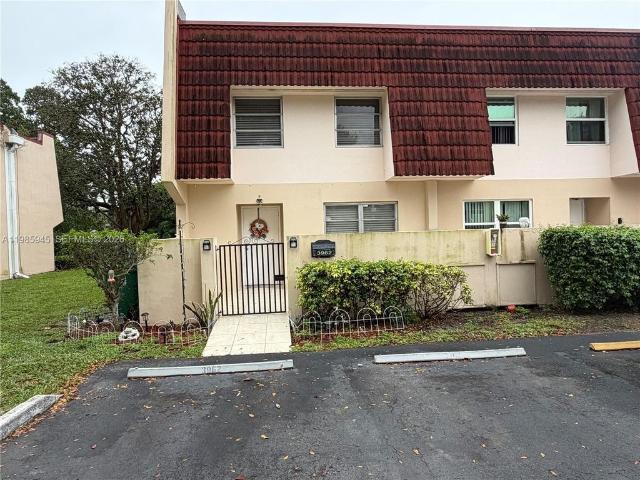 Luxury Townhouse for rent in Lauderhill, Florida