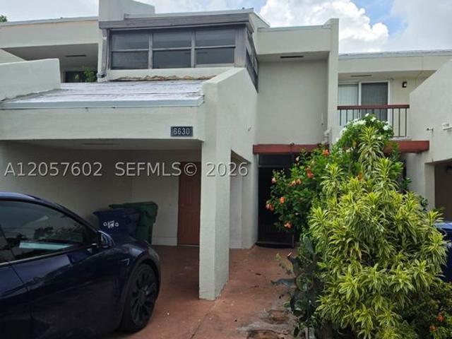Luxury Townhouse for rent in Lauderhill, United States