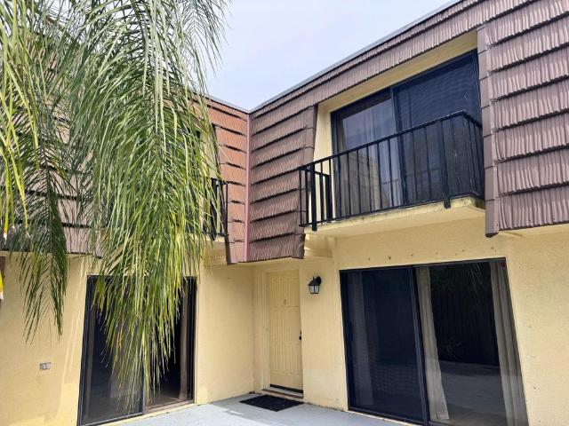 Luxury Townhouse for rent in Palm Beach Gardens, Florida
