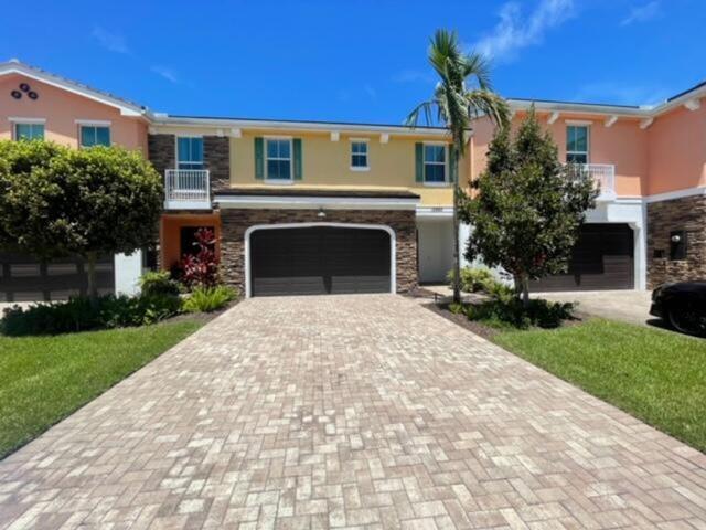 Luxury Townhouse for rent in Palm Beach Gardens, Florida