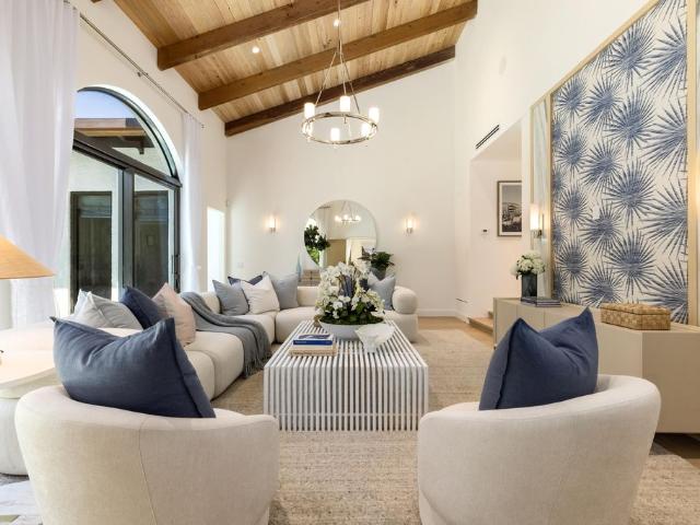 Luxury Townhouse for rent in Palm Beach, Florida