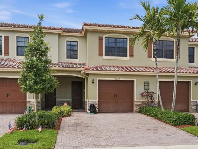 Luxury Townhouse for rent in Parkland, Florida
