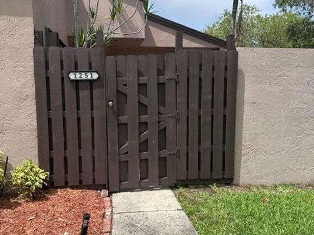 Luxury Townhouse for rent in Pembroke Pines, Florida