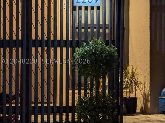 Luxury Townhouse for rent in Pembroke Pines, Florida