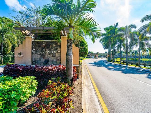 Luxury Townhouse for rent in Pembroke Pines, Florida