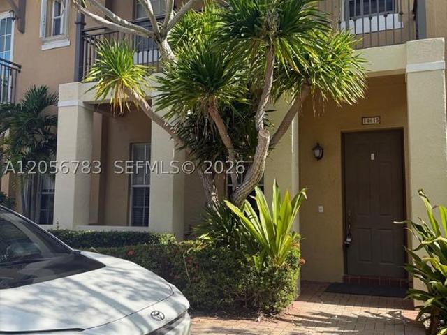 Luxury Townhouse for rent in Pembroke Pines, Florida