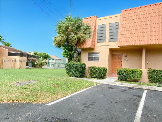 Luxury Townhouse for rent in Pembroke Pines, United States