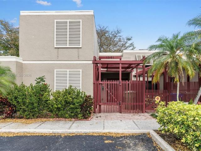 Luxury Townhouse for rent in Pembroke Pines, United States