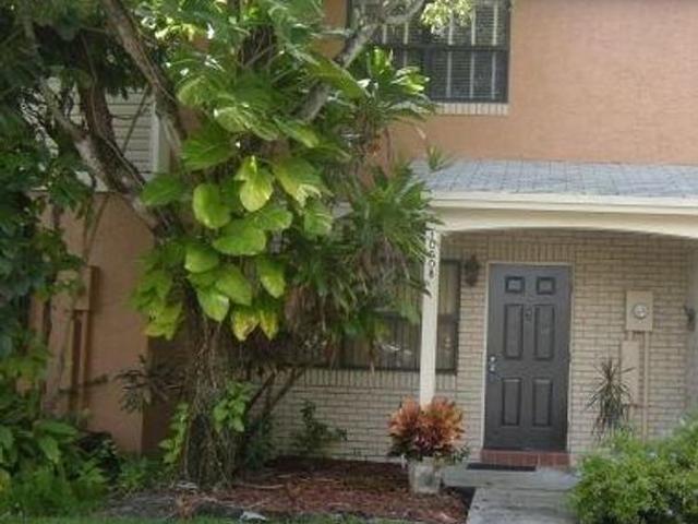 Luxury Townhouse for rent in Pembroke Pines, United States
