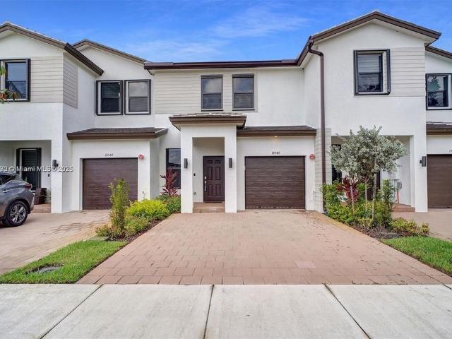 Luxury Townhouse for rent in Pembroke Pines, United States