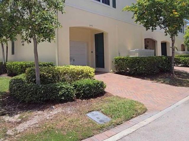 Luxury Townhouse for rent in Pompano Beach, Florida