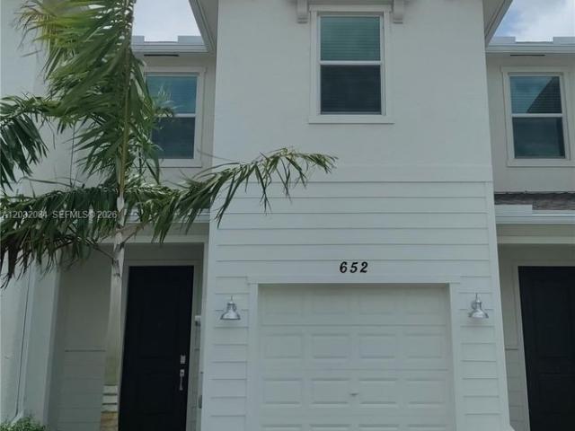 Luxury Townhouse for rent in Port Saint Lucie, Florida