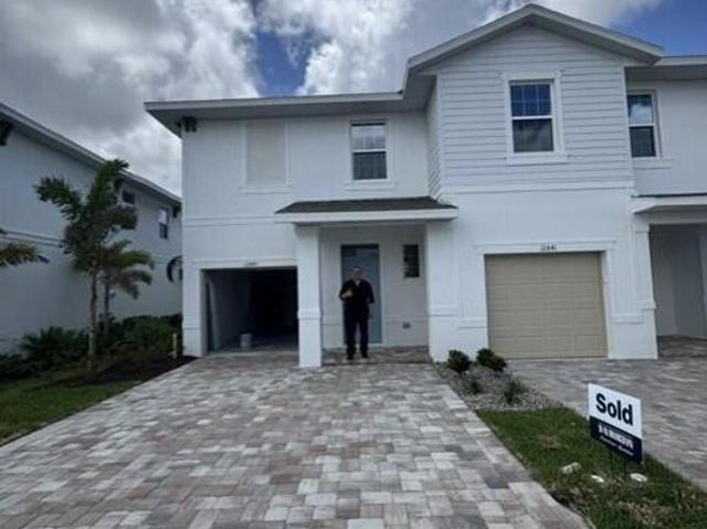 Luxury Townhouse for rent in Port Saint Lucie, United States