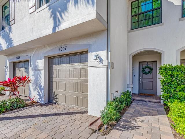 Luxury Townhouse for rent in Riviera Beach, United States