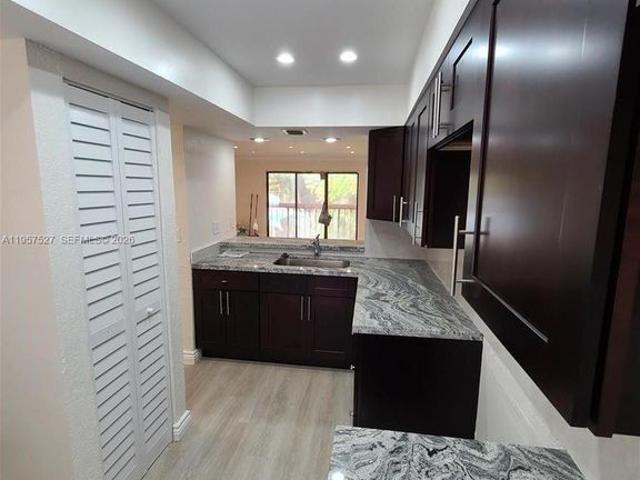 Luxury Townhouse for rent in Sunrise, Florida