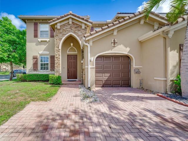 Luxury Townhouse for rent in South Miami Heights, Florida
