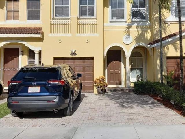 Luxury Townhouse for rent in South Miami Heights, Florida