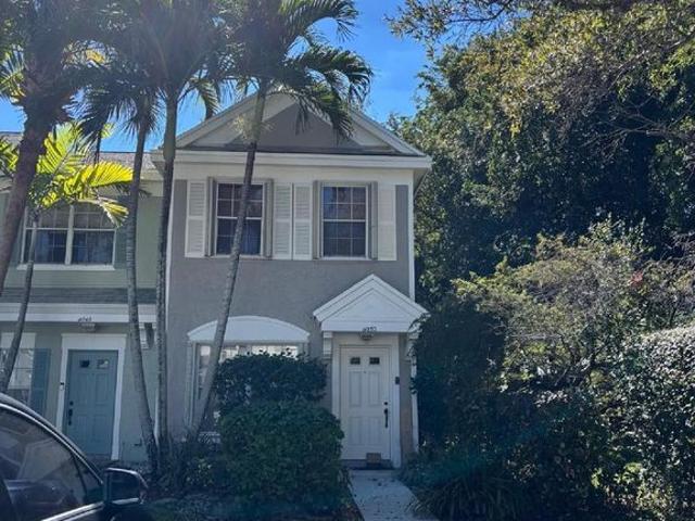 Luxury Townhouse for rent in Tamarac, Florida