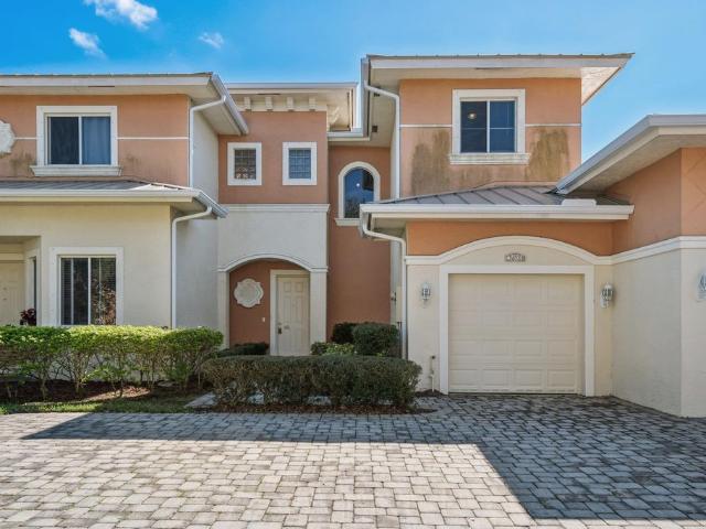 Luxury Townhouse for rent in Vero Beach, Florida