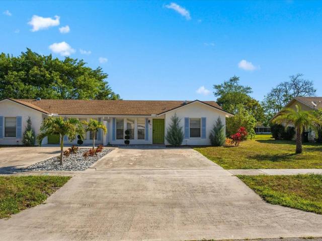 Luxury Townhouse for rent in Wellington, Florida