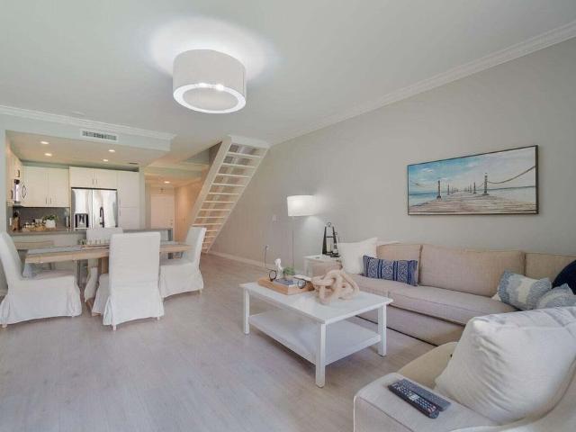 Luxury Townhouse for rent in Wellington, United States