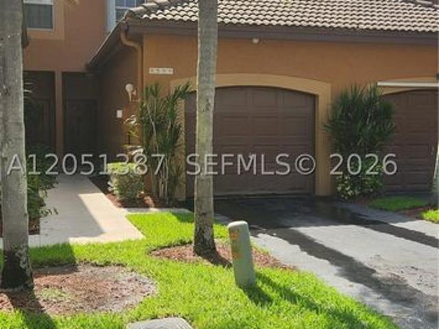 Luxury Townhouse for rent in Weston, Florida