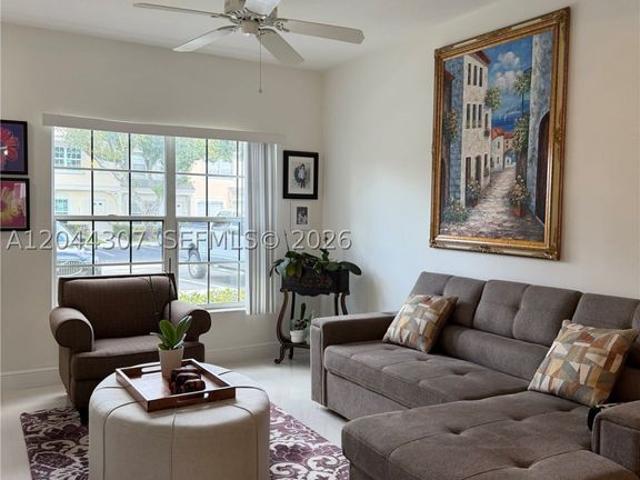 Luxury Townhouse for rent in Weston, Florida
