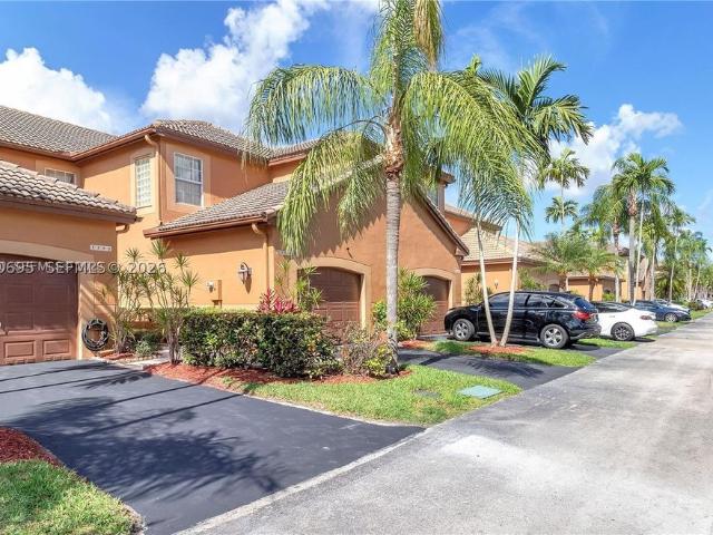 Luxury Townhouse for rent in Weston, Florida