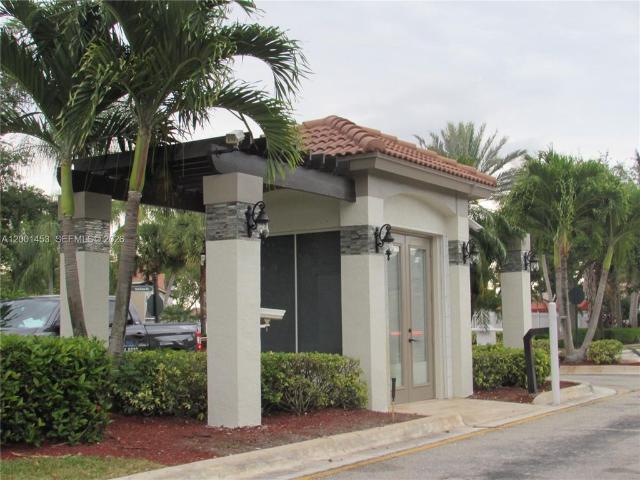 Luxury Townhouse for rent in Weston, Florida