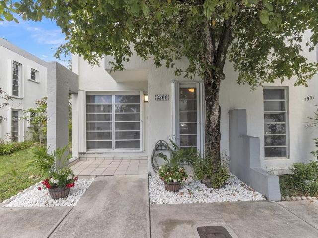 Luxury Townhouse for sale in Miami, Florida