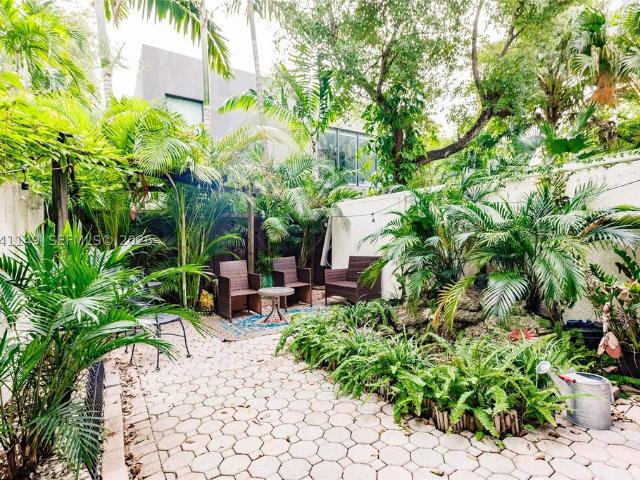 Luxury Townhouse for sale in Miami, Florida
