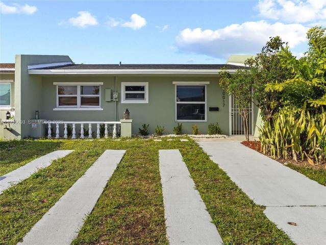 Luxury Townhouse for sale in Miami, Florida