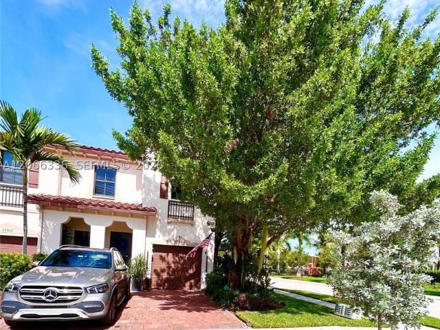 Luxury Townhouse for sale in Miami, Florida