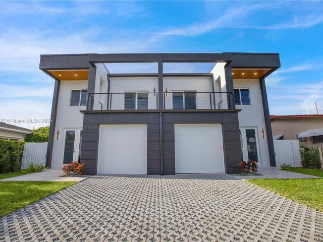 Luxury Townhouse for sale in Miami, Florida